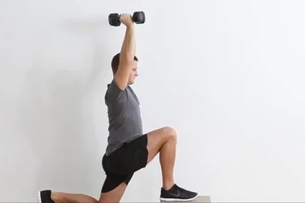 Overhead Offset Dumbbell Reverse Lunge From Deficit - Daily Bodyweight ...